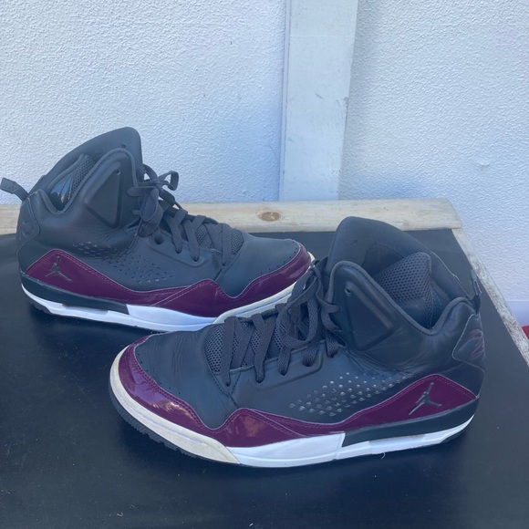 Jordan | Shoes | Mens Jordan Sc3 Anthracite Bordeaux Shoes 5 Us | Poshmark